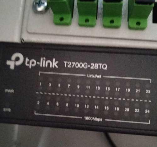 Коммутатор TP-link T2700G-28TQ