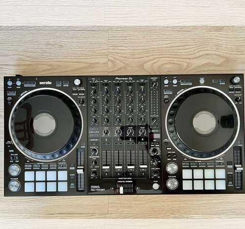 Pioneer DDJ-1000 SRT