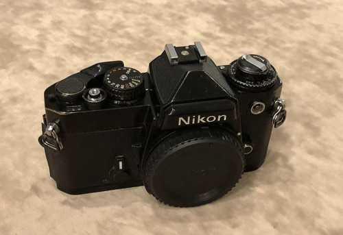 Плёночный фотоаппарат Nikon FE