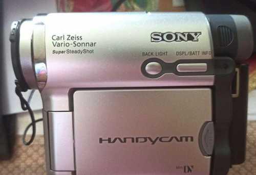 Видеокамера sony handycam