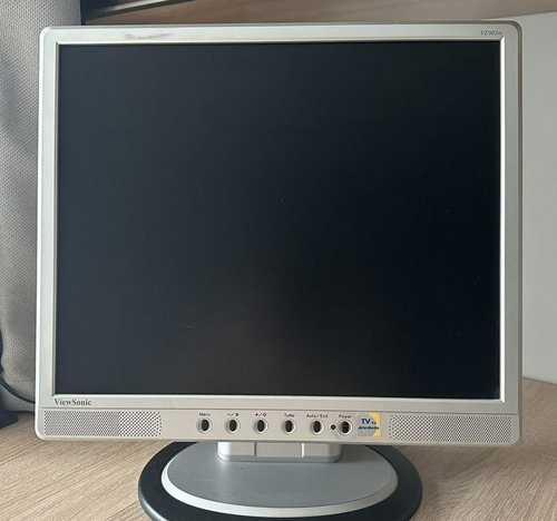 Монитор ViewSonic VE902m