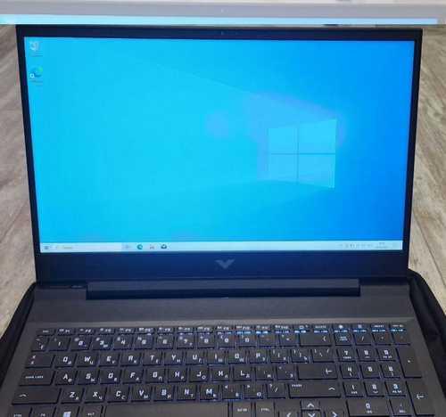 HP Victus 16-e0008ur