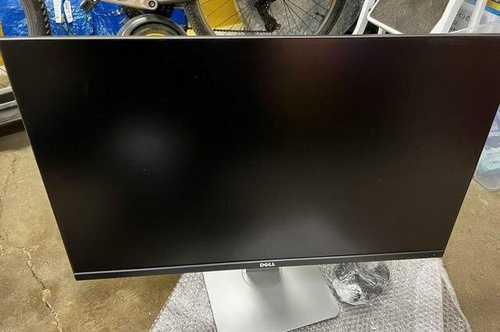 Монитор Dell 27" UltraSharp U2715H