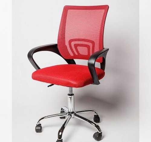 Офисное кресло красное