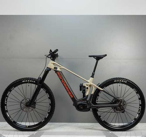 Mondraker Crafty Carbon R 750Wh SMART