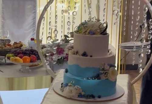 Выкатной стол для торта (свадьба, юбилей)