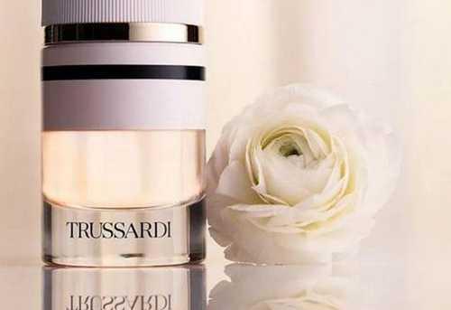 Парфюмерная вода Trussardi Pure Jasmine