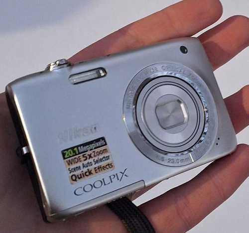 Винтажная мыльница nikon y2k2 s2800