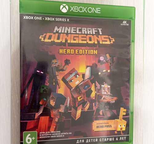 Диск Minecraft Dungeons для Xbox one