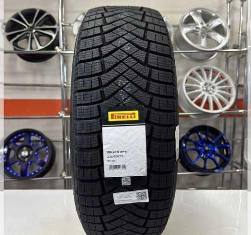 Pirelli Ice Zero FR 225/55 R19 103H