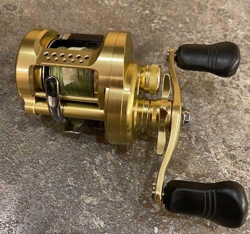 Катушка Shimano Calcutta Conquest 401