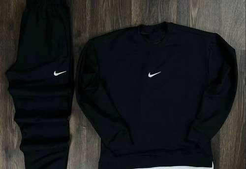 Спортивный костюм мужской Nike без утепления