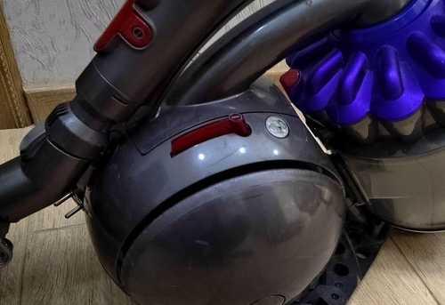 Пылесос Dyson dc37