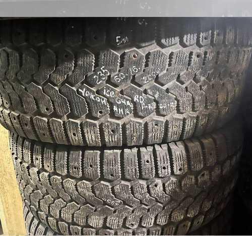 Yokohama Ice Guard F700Z 235/60 R16 100Q