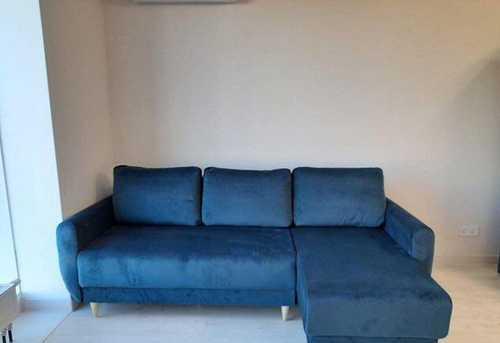 Угловой диван в скандинавском стиле
