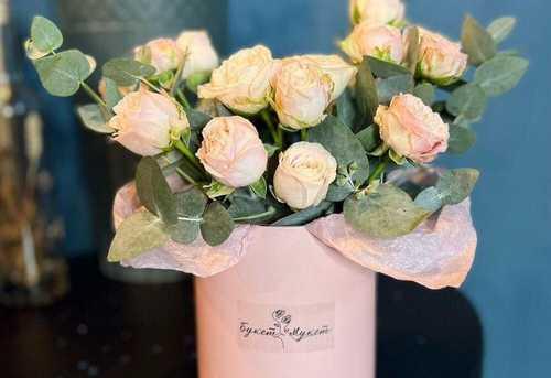 Подарочная коробка с кустовыми розами доставка
