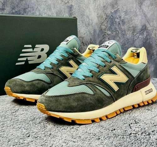 Кроссовки New Balance 1300