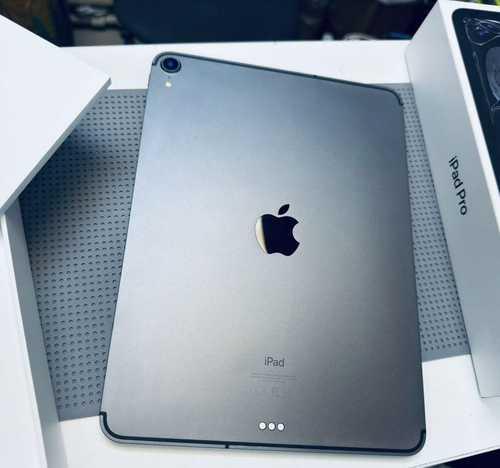 iPad pro 11 2018 256Gb Как новый