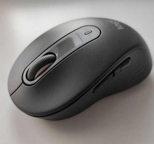 Беспроводная мышь Logitech Signature M650