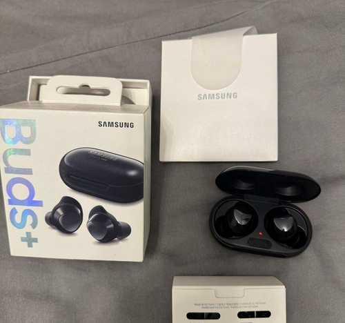 Беспроводные наушники samsung buds plus