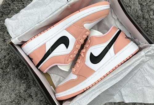Кроссовки Nike Air Jordan 1 Low Pink