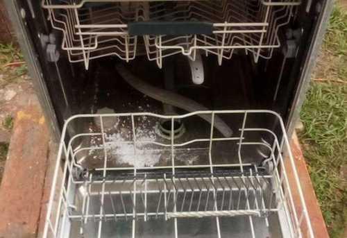 Посудомойка Ariston под ремонт или на запчасти