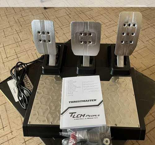 Игровые педали Thrustmaster T-LCM