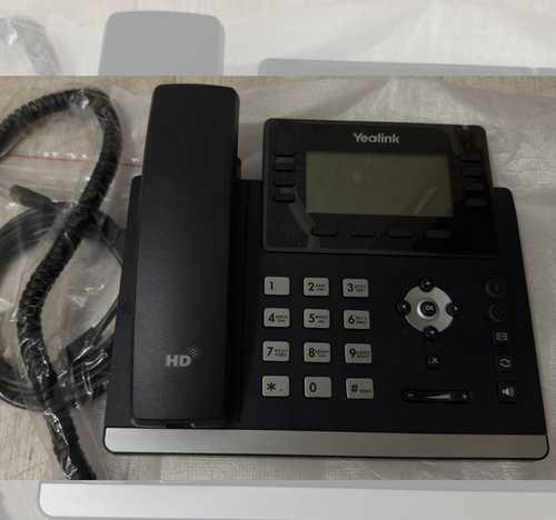 Телефон VoIP Yealink SIP-T43U