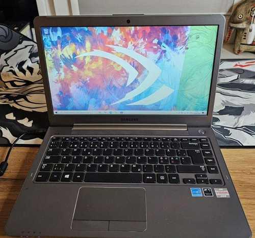 Samsung 14" Np545 AMD A10 8GB 1000GB