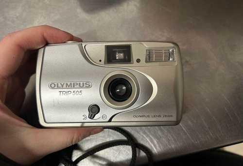 Плёночный фотоаппарат Olympus Trip 505