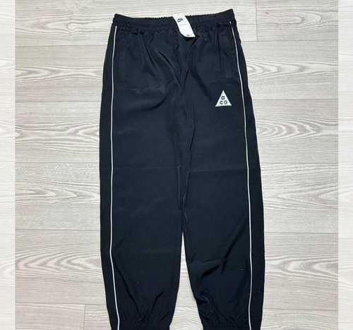 Штаны Nike ACG широкие