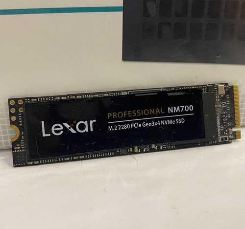 Жесткий диск SSD M.2 Lexar NM700, 256 Гб