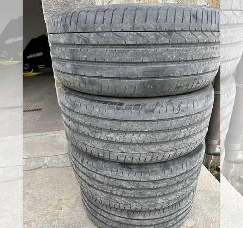 Pirelli P Zero 275/40 R22 108Y