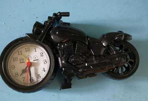 Настольные часы "Мотоцикл"