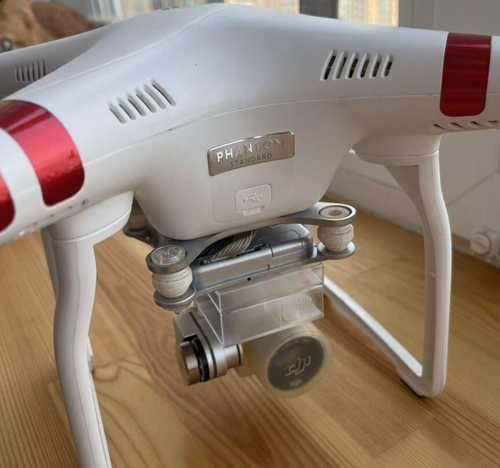 Квадрокоптер DJI Phantom 3 Standard