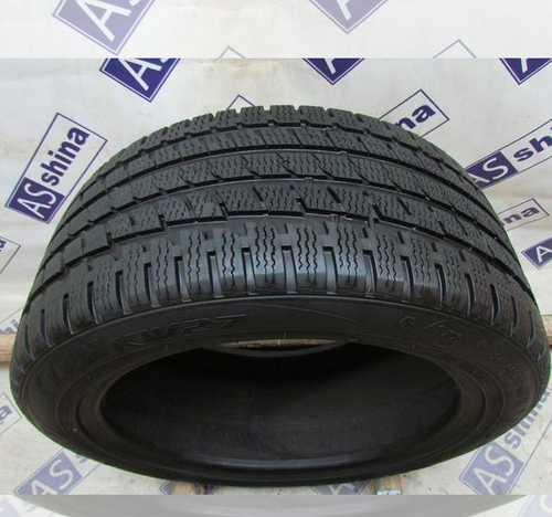 Kumho I'Zen KW27 245/45 R17 102R