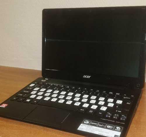 Нетбук Acer Aspire One 725