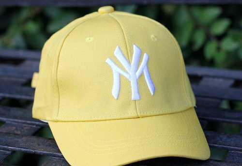Бейсболка New York Yankees желтая (50-54)