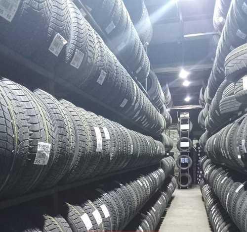 Kormoran Snow 205/65 R16 92N