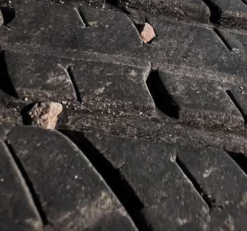 Kumho Crugen Premium KL33 235/65 R17 104H