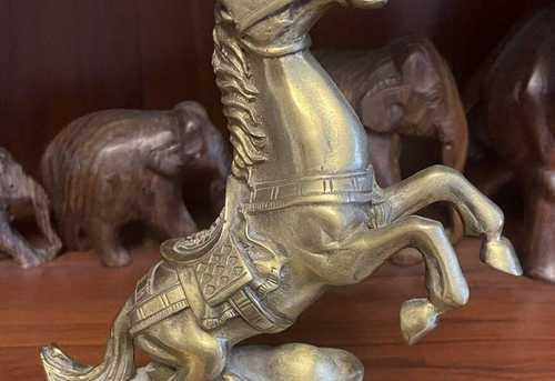 Китайская статуэтка Конь из латуни