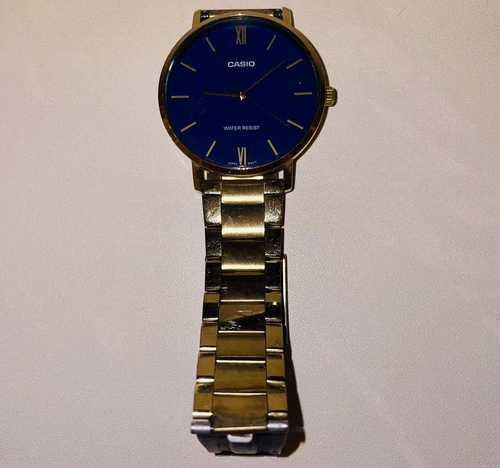 Наручные часы Casio