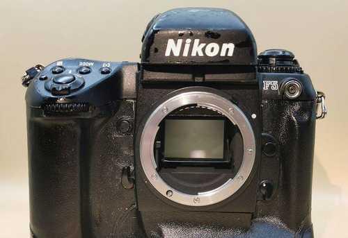 Nikon F5