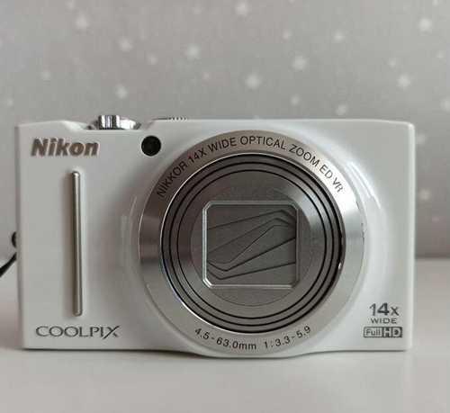 Компактный фотоаппарат Nicon coolpix s8200 белый
