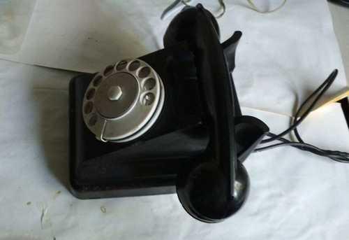 Винтажный дисковый телефон советского периода