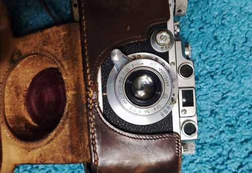 Пленочный фотоаппарат leica