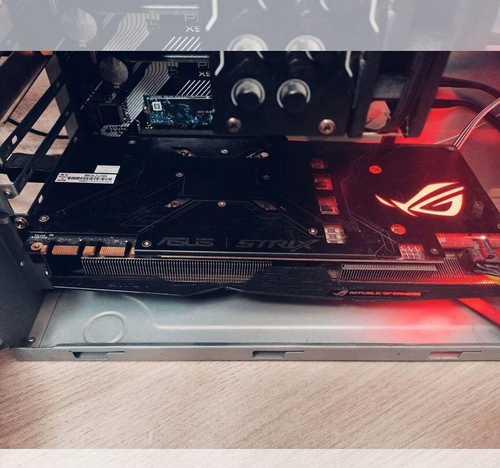 Видеокарта Asus ROG Strix 1070 GTX