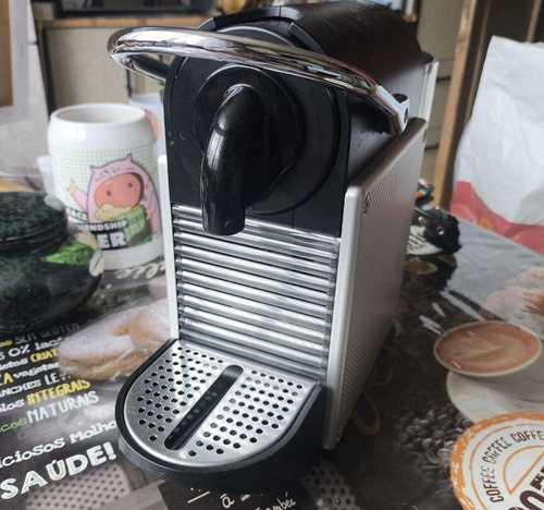 Кофемашина DeLonghi en124.s