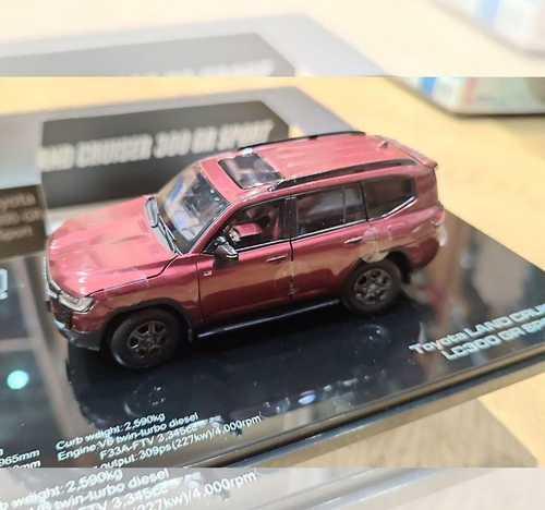 Land Cruiser LC-300 GR sport, 1:43