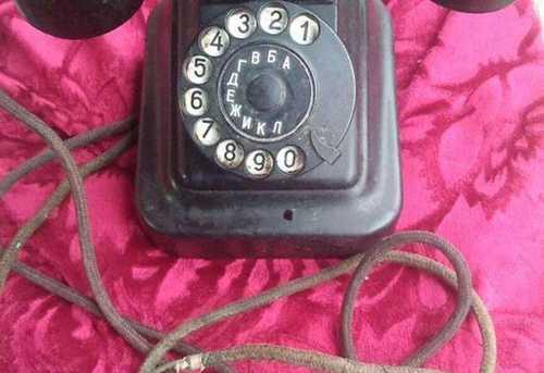 Телефон стационарный старинный
